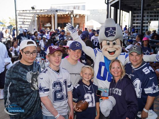 Tailgreeter - VIP COWBOYS LEGENDS TAILGATE PARTY