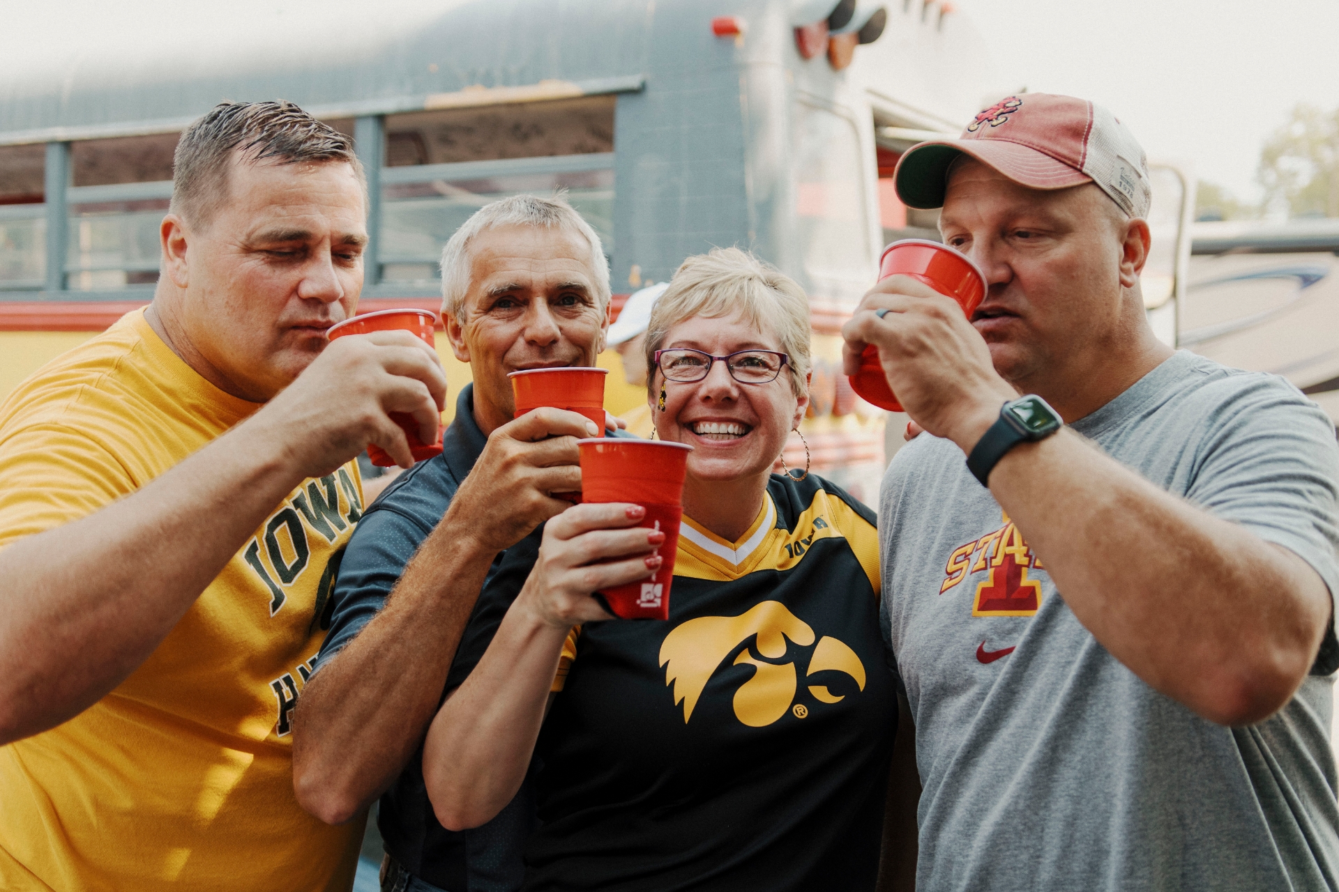 Tailgreeter - Nebraska VS North Dakota Tailgreeter Official Tailgate