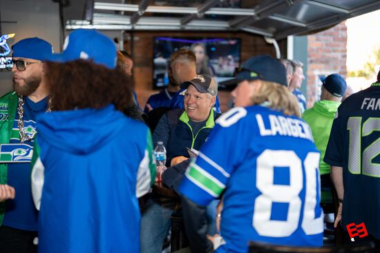 Tailgreeter - Seattle Seahawks vs. Los Angeles Rams Tailgate | All ...